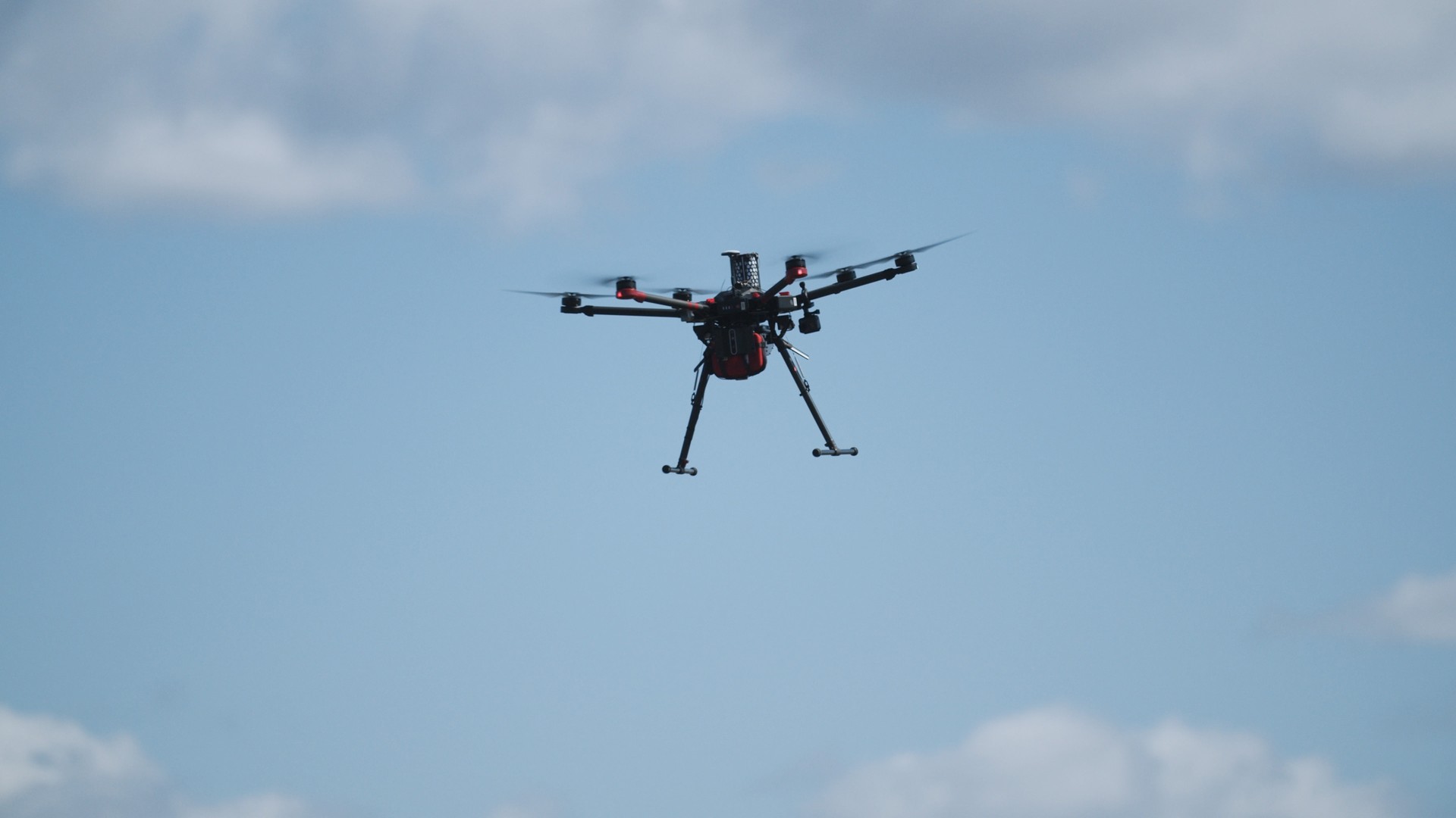 Poopcopter: il drone che punta a rivoluzionare la raccolta delle ...