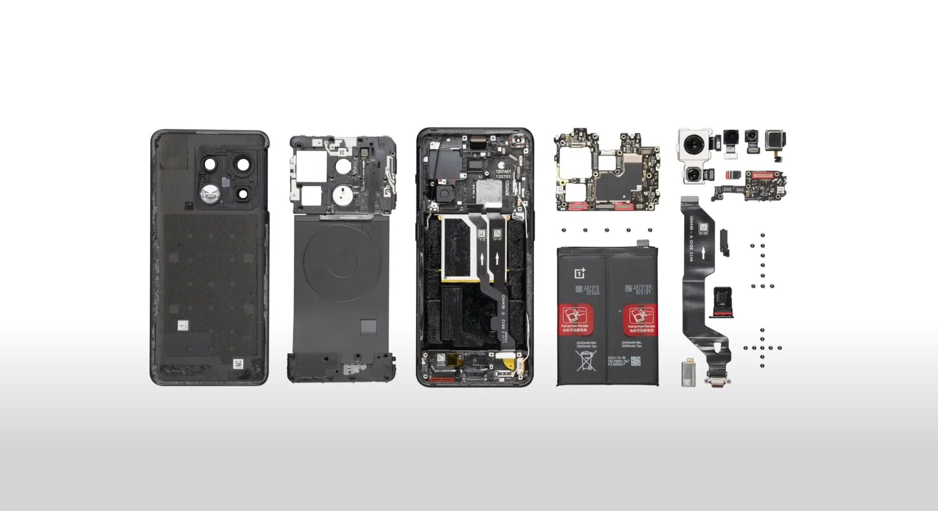 OnePlus 10 Pro "fatto a pezzi": è già disponibile il primo video teardown