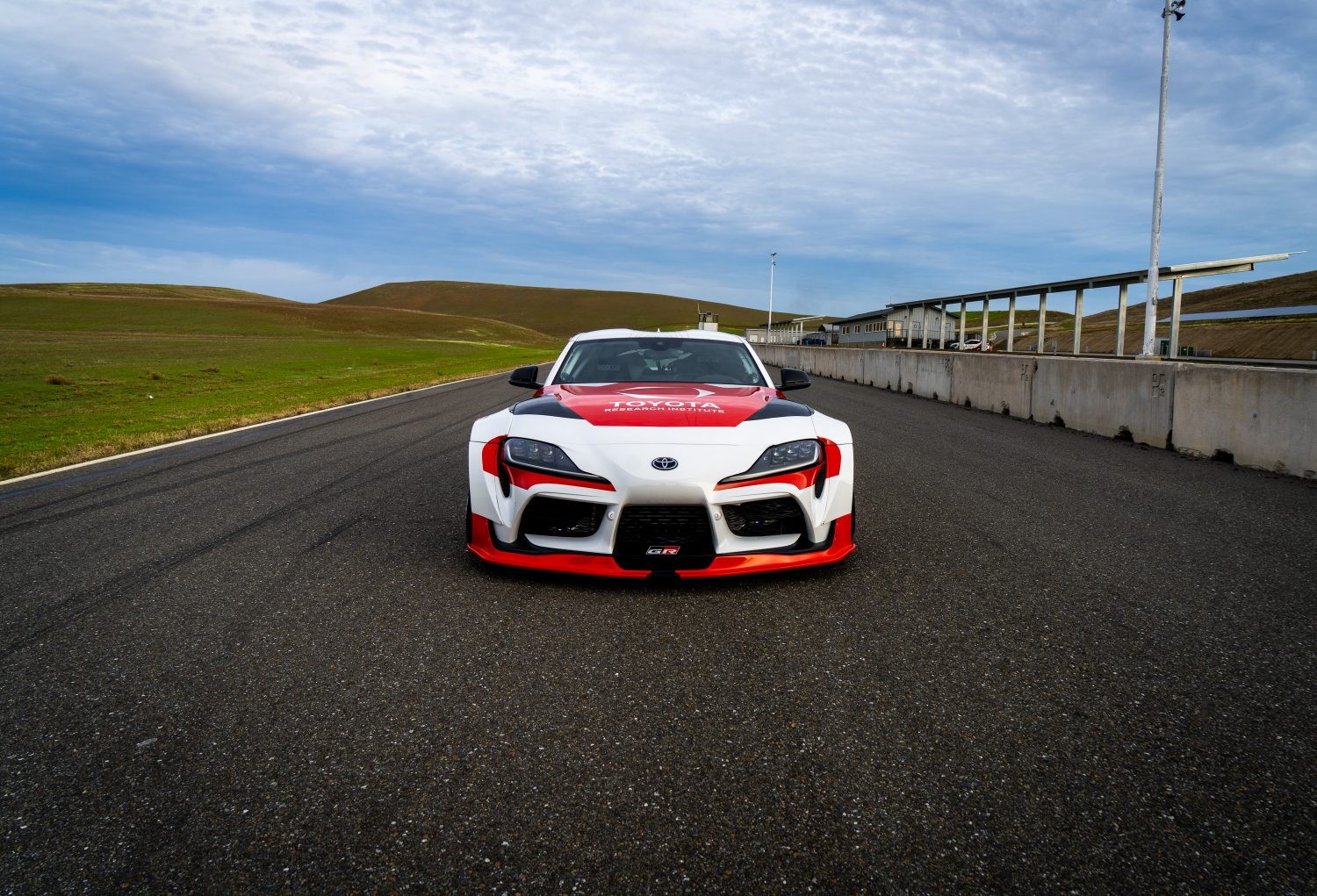 Il Toyota Research Institute fa derapare le auto in autonomia, ma c'è ... Il Toyota Research Institute fa derapare le auto in autonomia, ma c'è ...