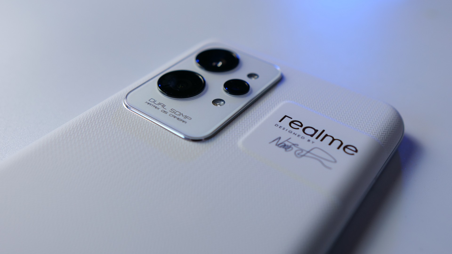 Recensione Realme GT 2 Pro: un netto cambio di passo ma prezzi che salgono