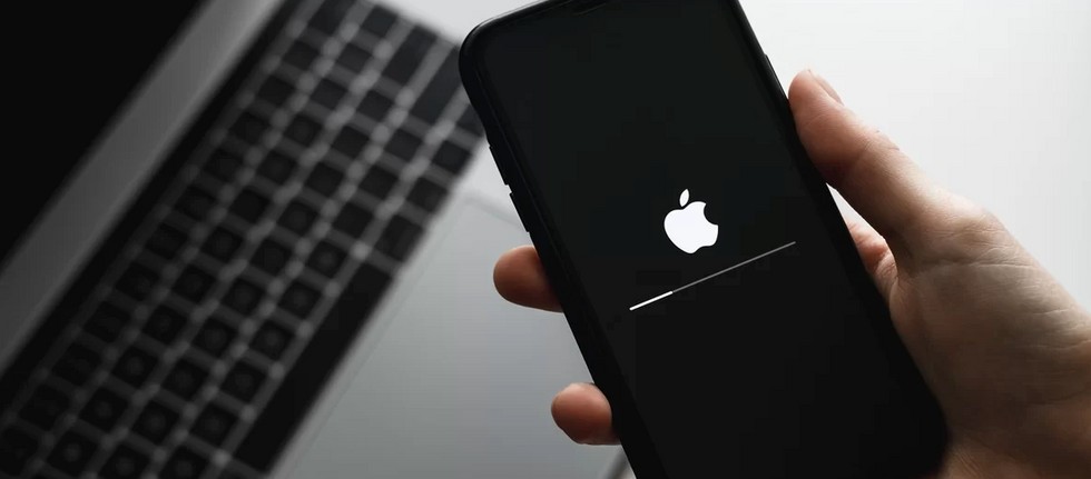 Apple ha smesso di firmare iOS 18.6: stop al downgrade da iOS 18.6.1 e ...