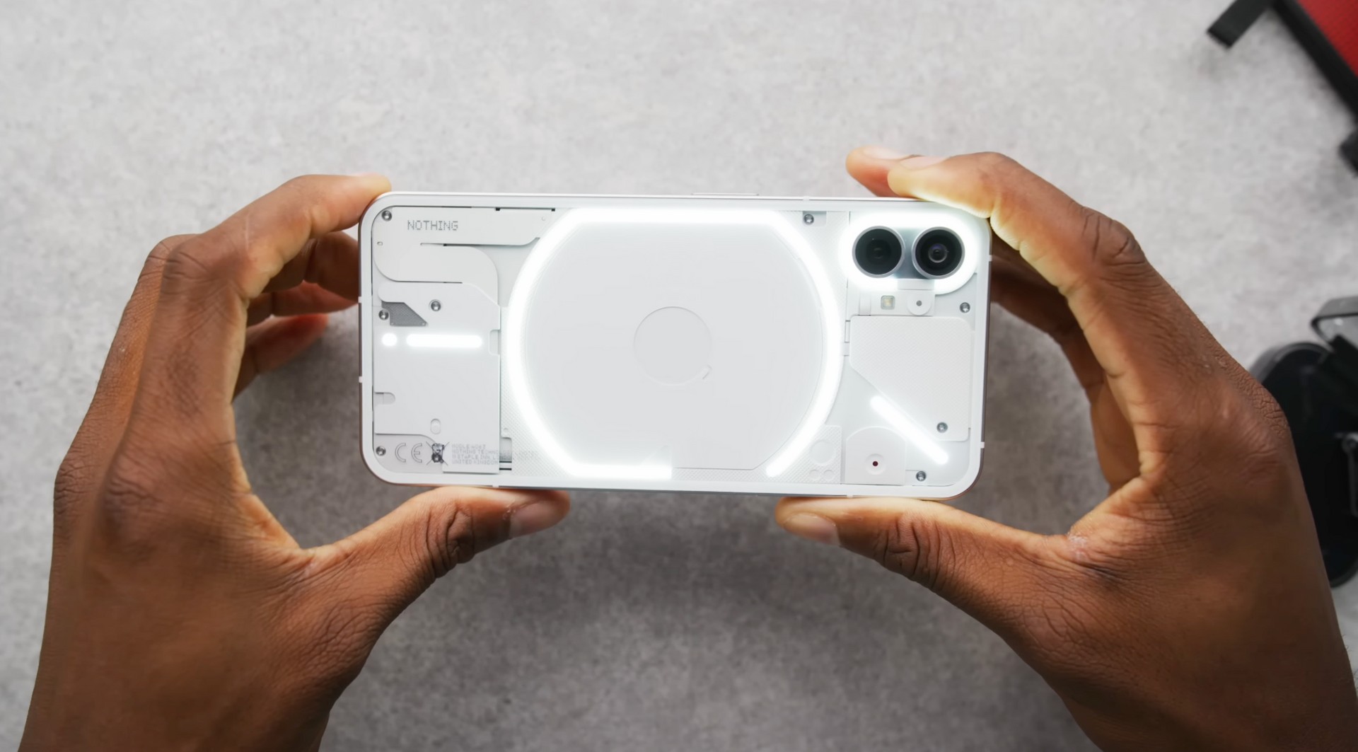 Nothing Phone (1), le ultime prima del lancio: fotocamera principale e ...