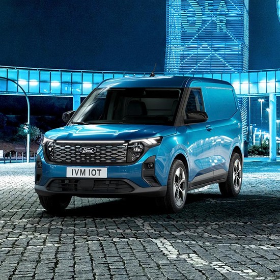 Ford Transit Courier si rinnova e diventa anche elettrico HDmotori