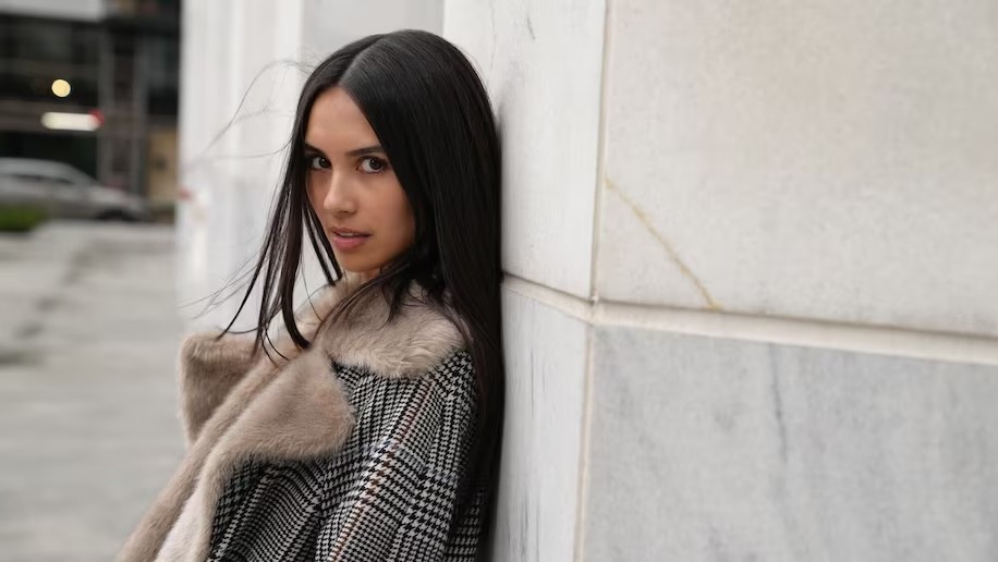 Influencer si "clona" grazie all'IA: Caryn AI è l'amica virtuale a 1 ...