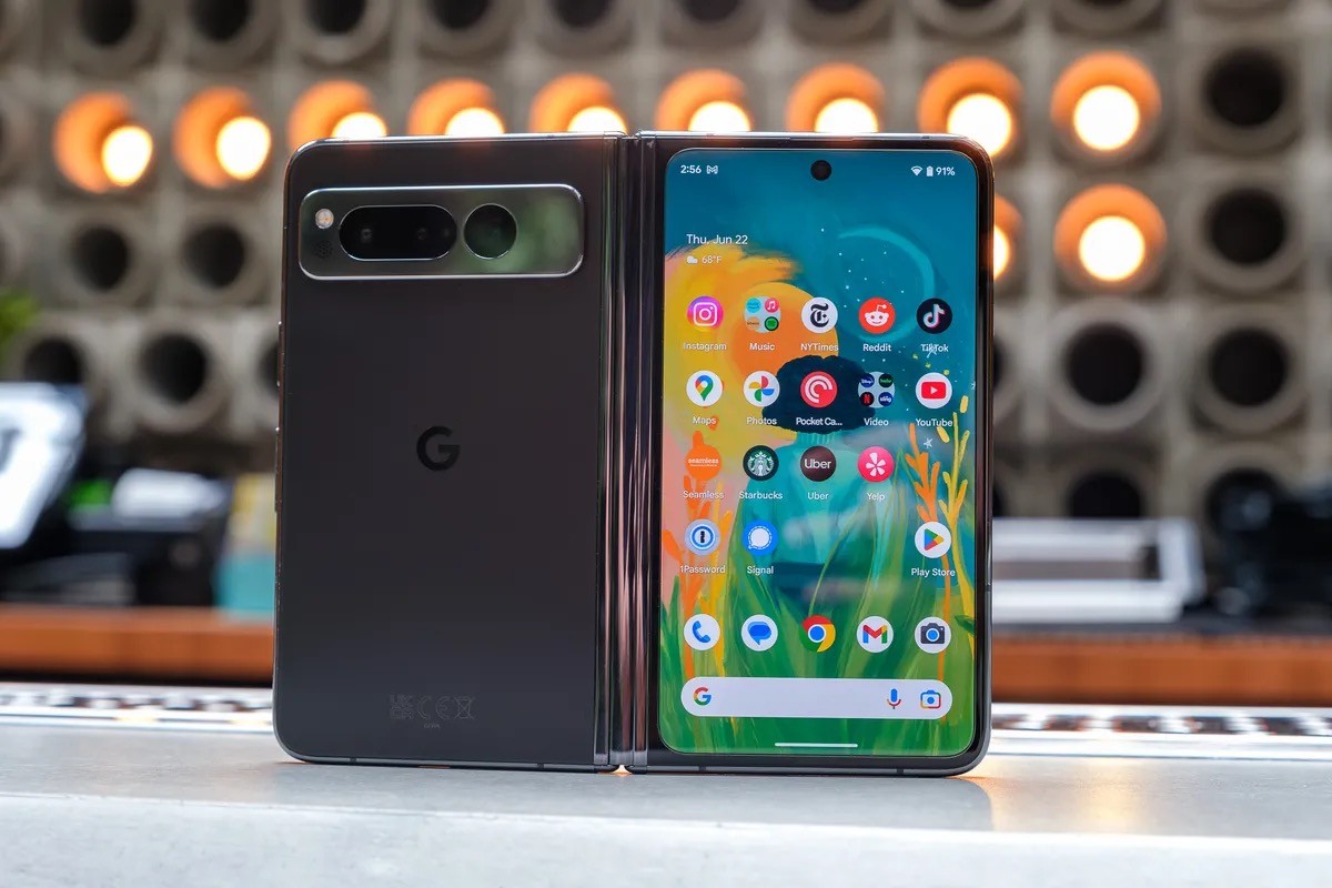 Google lavora al dual screen per Fotocamera Pixel sul Fold