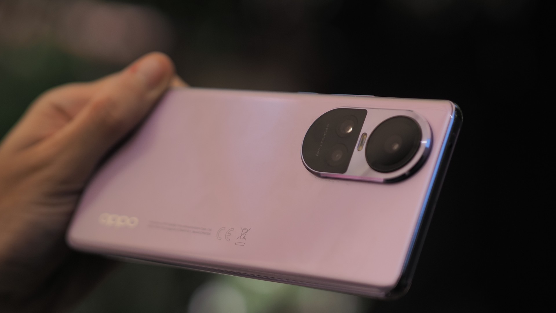 Recensione Oppo Reno 10 Pro: foto TOP senza cam inutili | Video