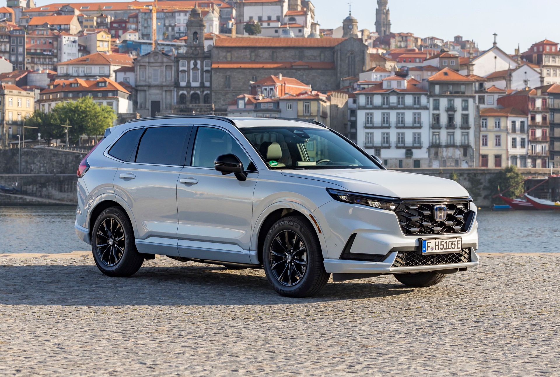 Honda e crv store