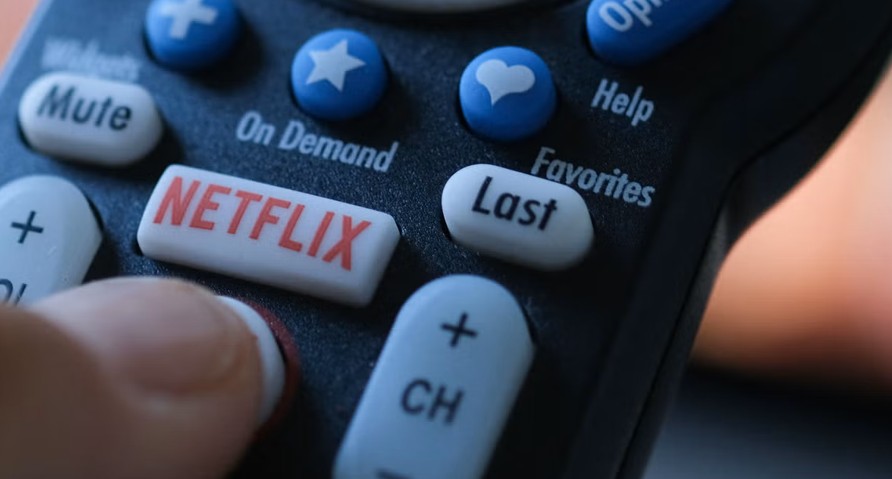 Netflix down per 3 ore questa notte in tutto il mondo, cosa è successo