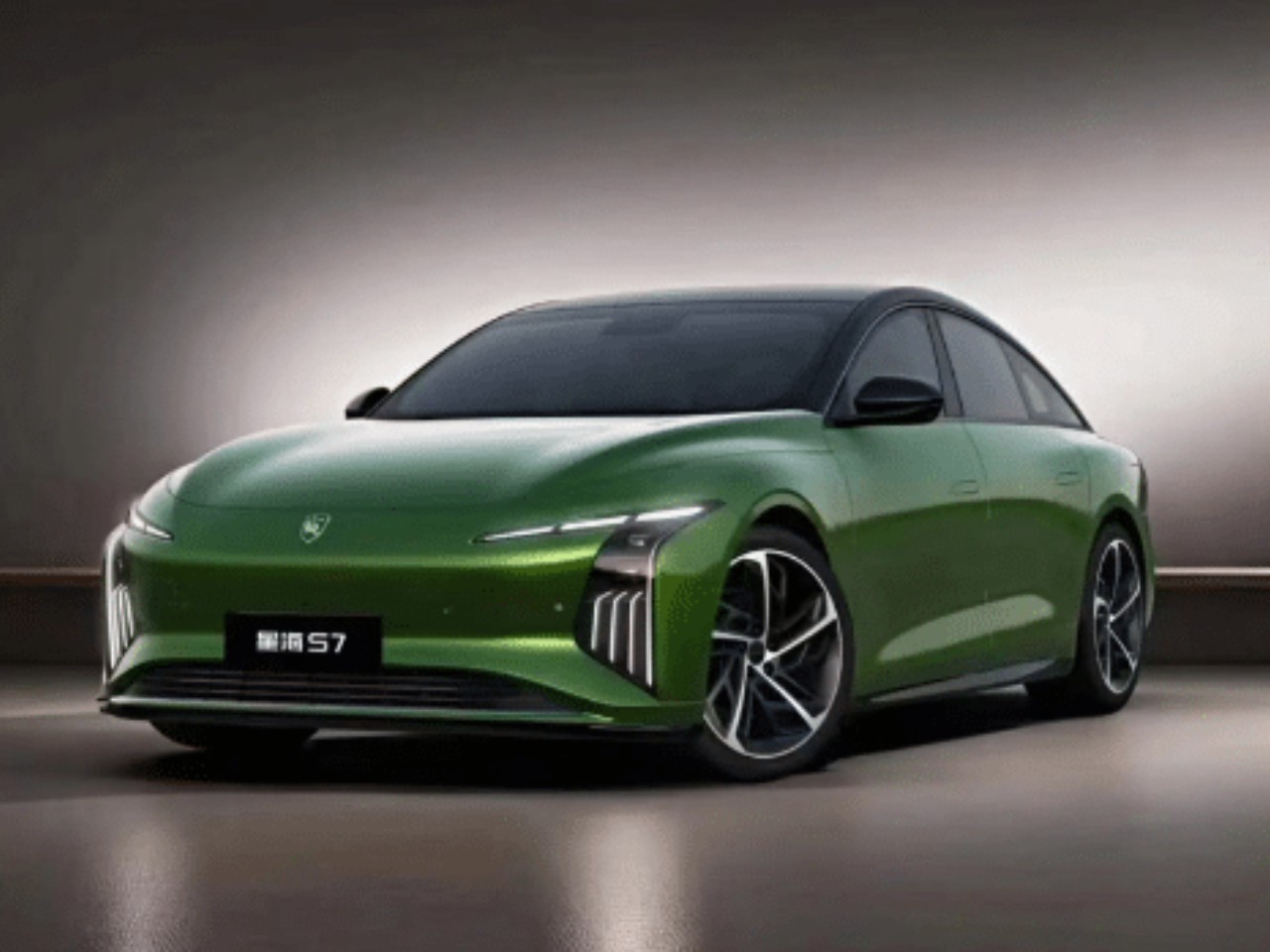 Forthing Xinghai S7, la nuova berlina elettrica potrebbe arrivare anche ...