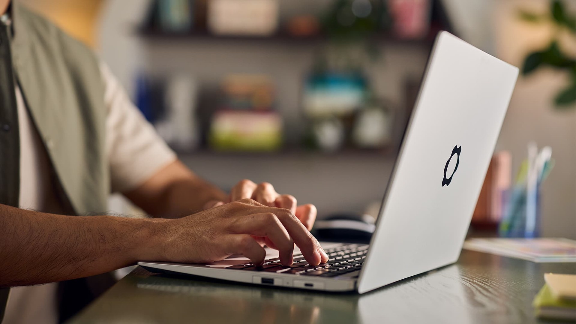 Framework Laptop 13 adesso con Intel Core Ultra. Tutte le novità modulari