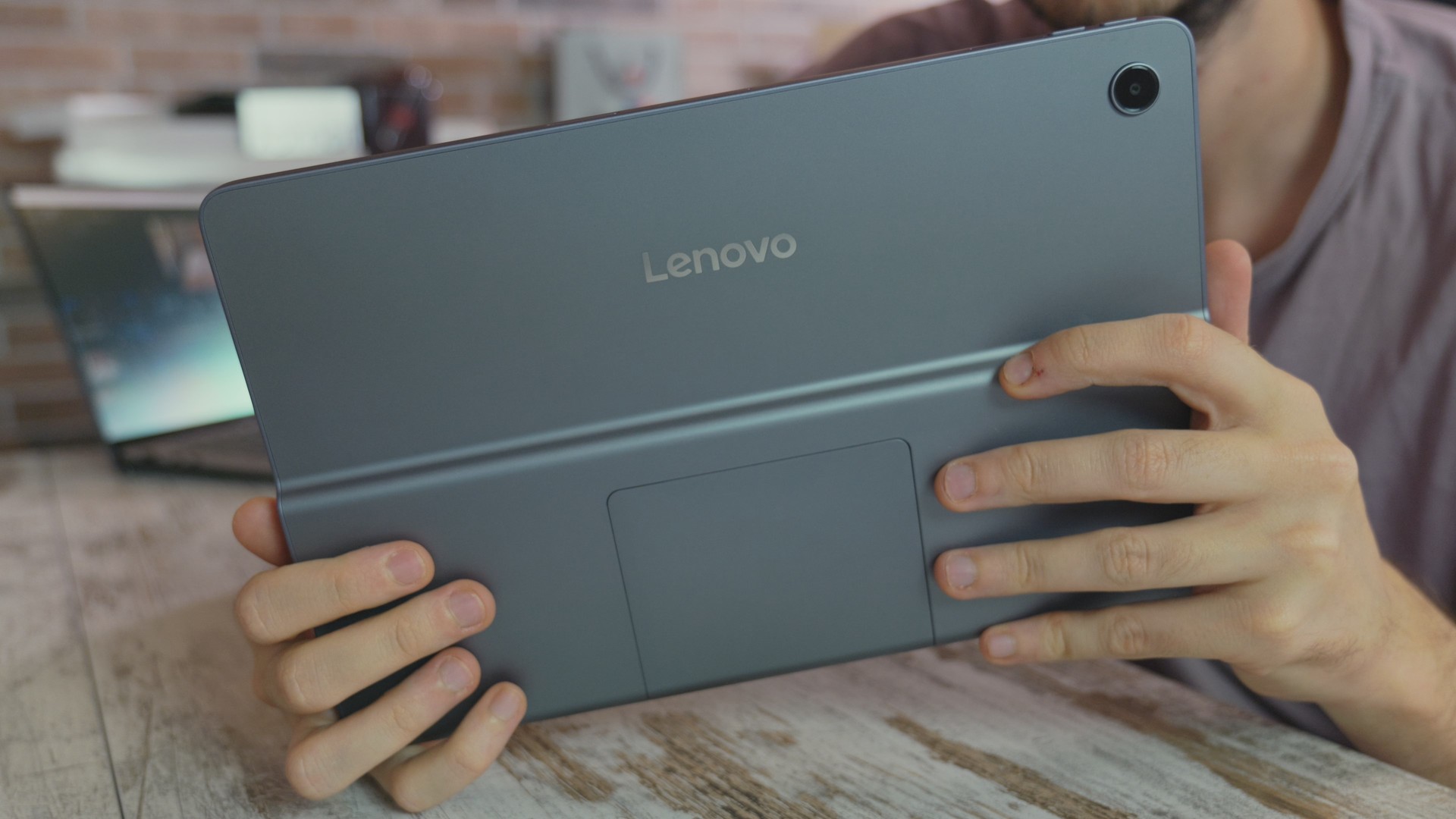 Recensione Lenovo Tab Plus, la multimedialità prima di tutto!