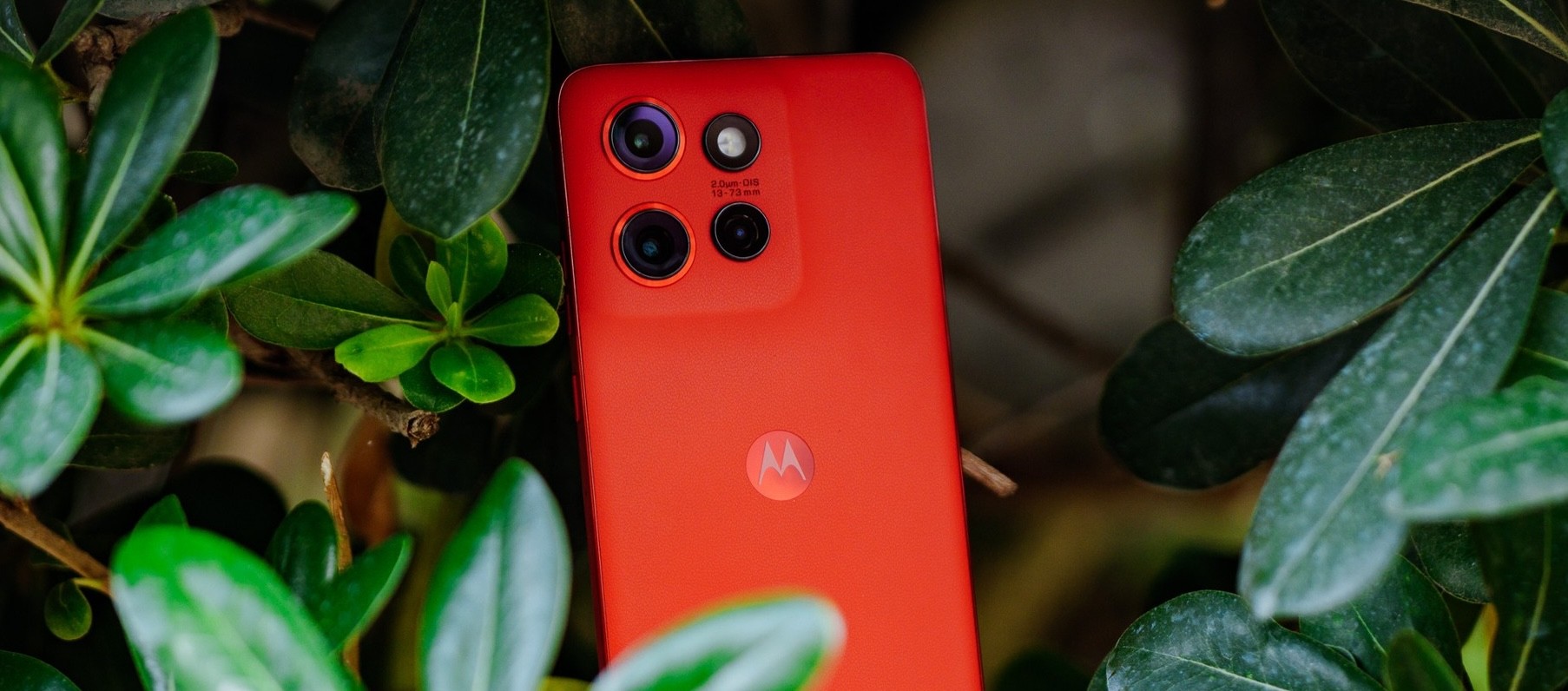 Recensione Motorola Edge 50 Neo: a 400 euro rivaleggia anche con i top ...
