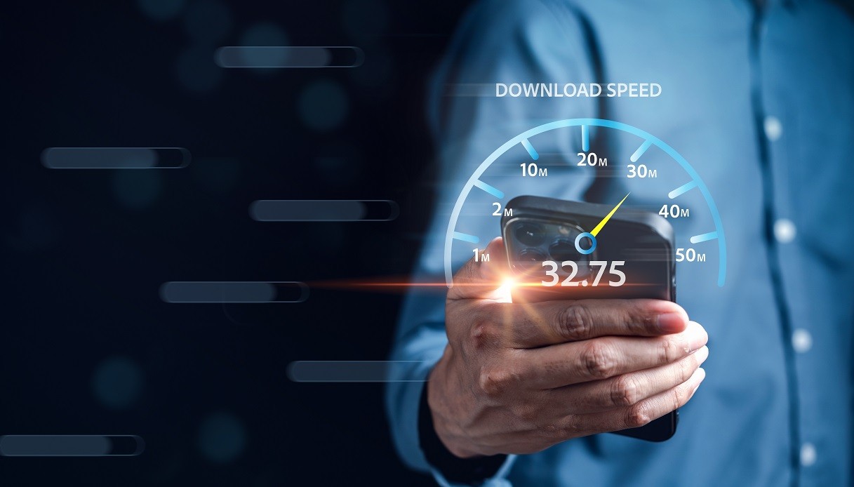 Analisi nPerf: la velocità di internet mobile in Italia è inferiore ...
