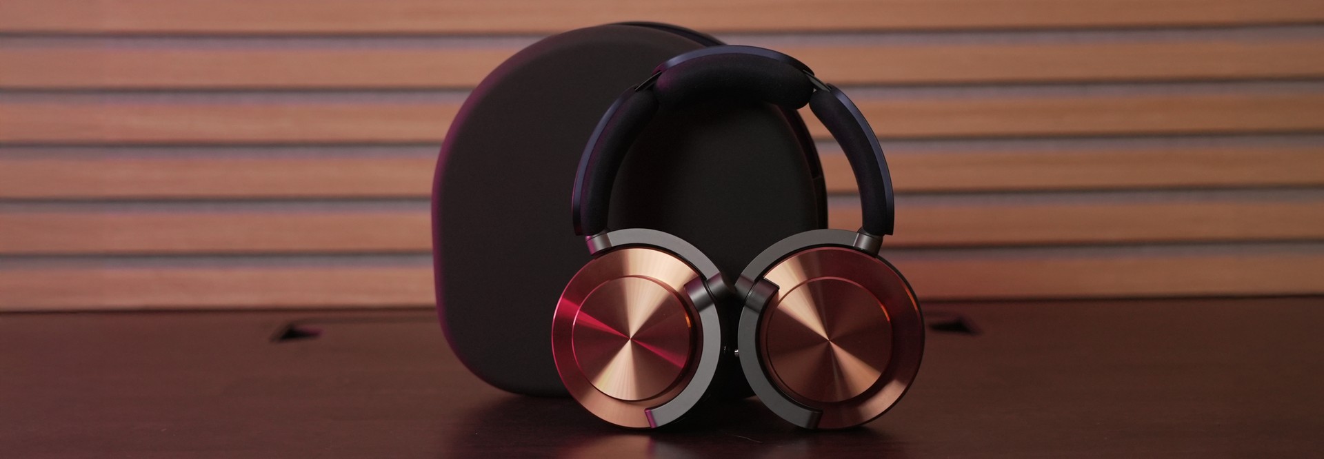 Recensione cuffie Dyson OnTrac, parola d'ordine personalizzazione