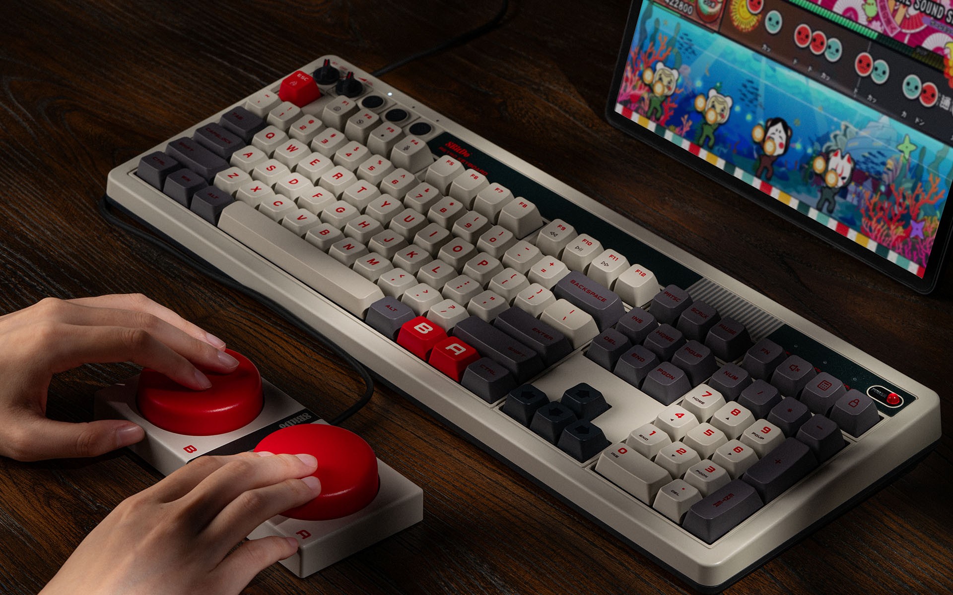 8BitDo Retro Mechanical Keyboard, in arrivo la versione con tastierino ...