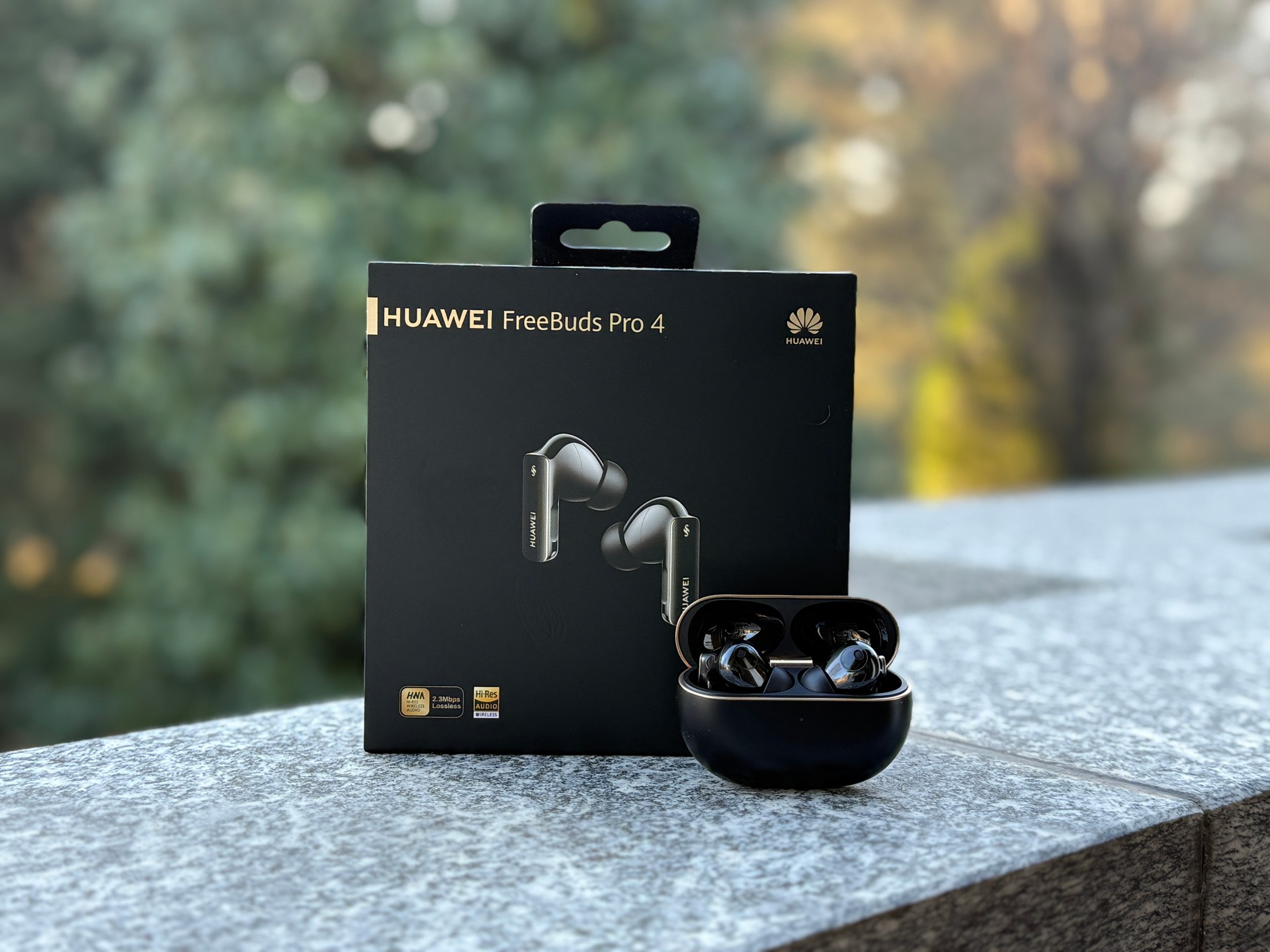 Huawei FreeBuds Pro 4: fino al 30 gennaio Band 9 in omaggio