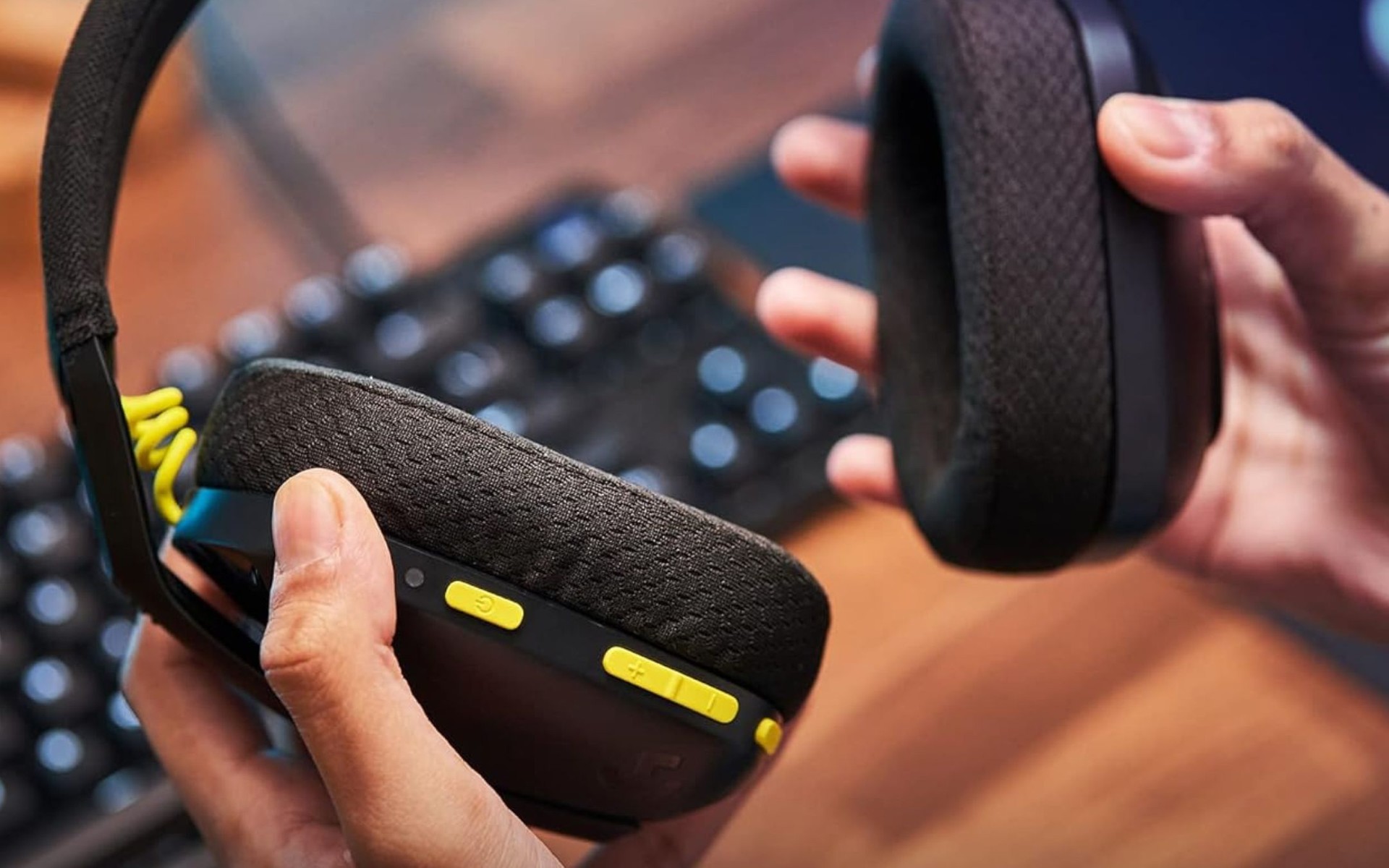 Logitech G435 Lightspeed in offerta a 49€ su Amazon: audio al top al 43 ...