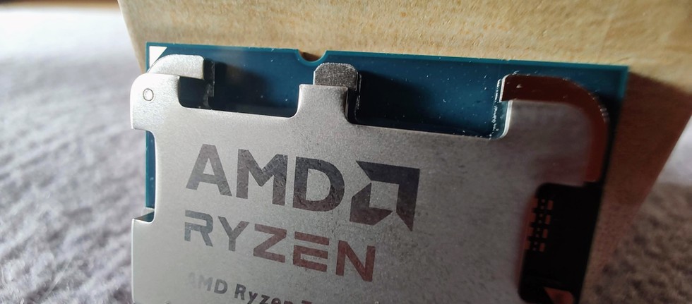 AMD Ryzen 5 9600X3D in arrivo: cache 3D anche per il gaming a basso budget