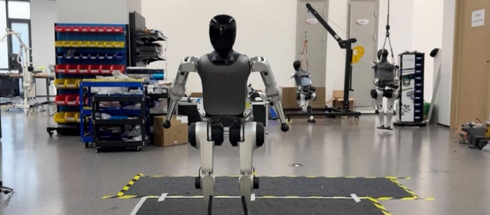 Robot cinese esegue backflip continui: una nuova era per i robot ...