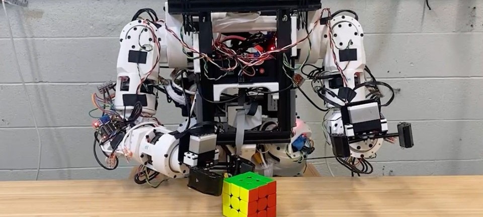 Un robot umanoide economico e open-source: arriva Berkeley Humanoid Lite