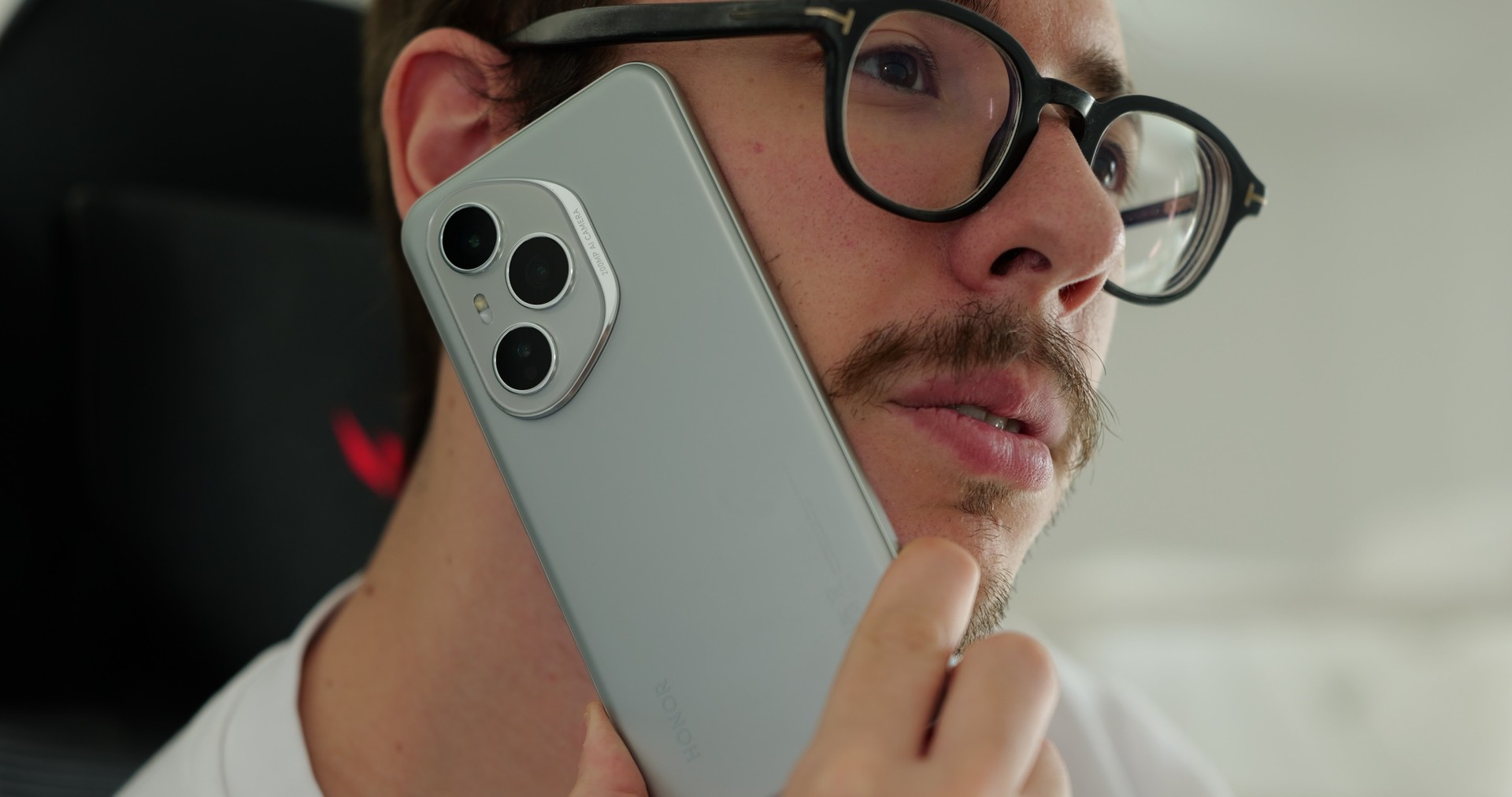 HONOR 400 Pro al minimo su Amazon: è l'alternativa giusta ai top di gamma