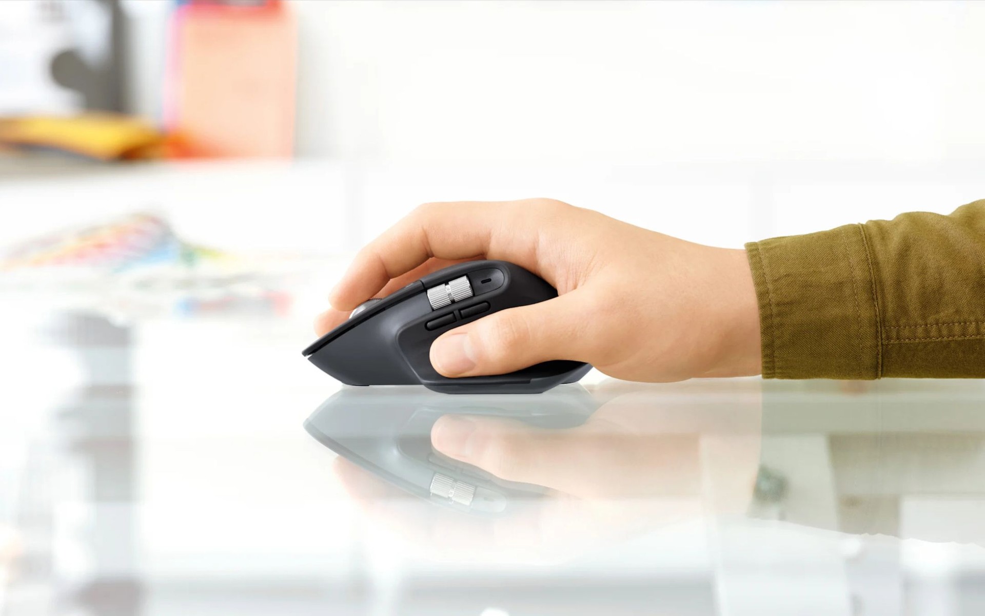 Logitech MX Master 3S: tracciamento perfetto al 38% in meno su Amazon