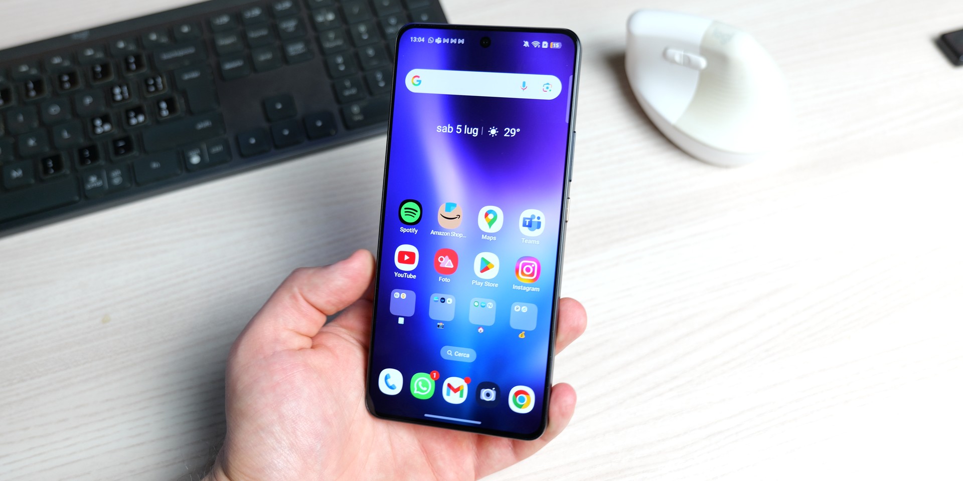 Realme GT 7T con batteria da 7.000 mAh: è il mid-range da prendere su Amazon oggi