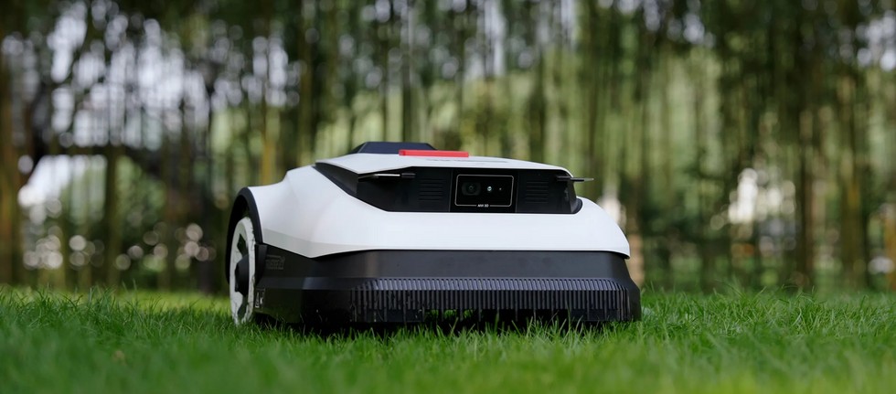 ECOVACS GOAT A1600: tosaerba robotizzato che fa tutto da solo al minimo ...