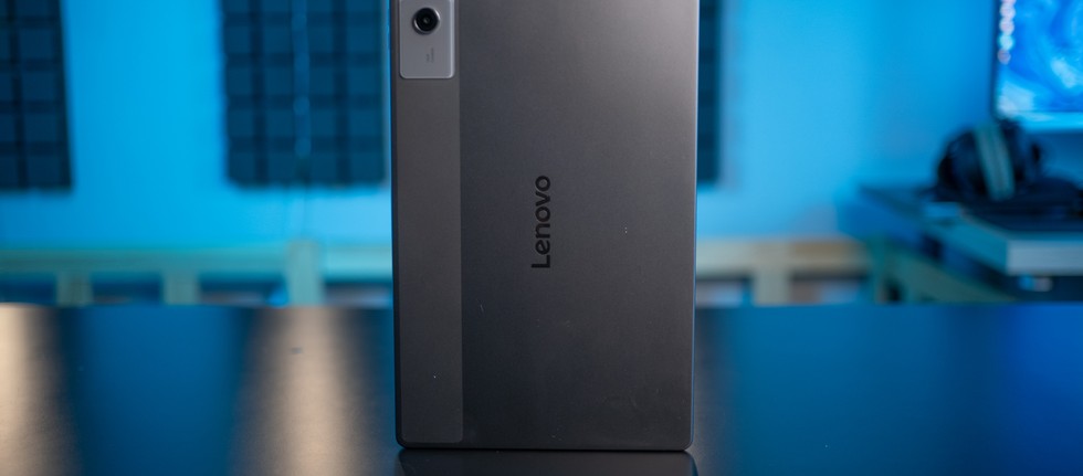 Lenovo Idea Tab con 8GB di RAM e display 2K in offerta a meno di 150€