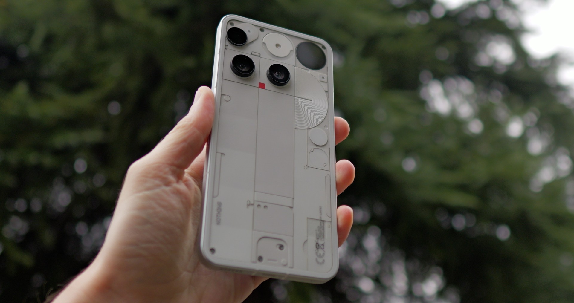Nothing Phone (3) in promo su Amazon: a questo prezzo ha molto più senso