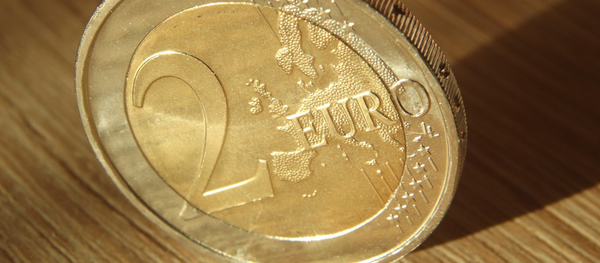 Tassa di 2 Euro sui piccoli pacchi: chi paga, quanto e come