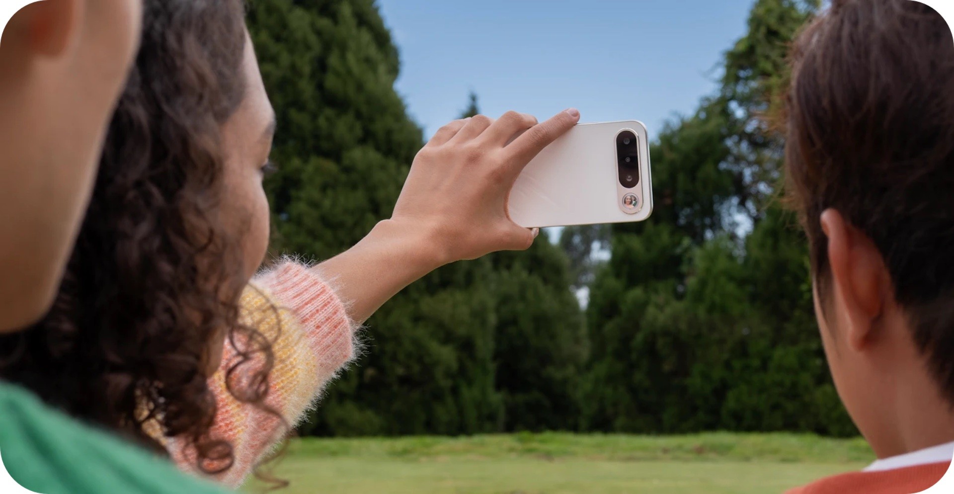 Realme 16 ufficiale: Air Design, batteria da 7000mAh e specchio per i ...