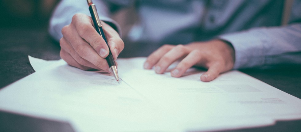 Intesa presenta Sign & Pay, per firma e pagamento in un solo clic