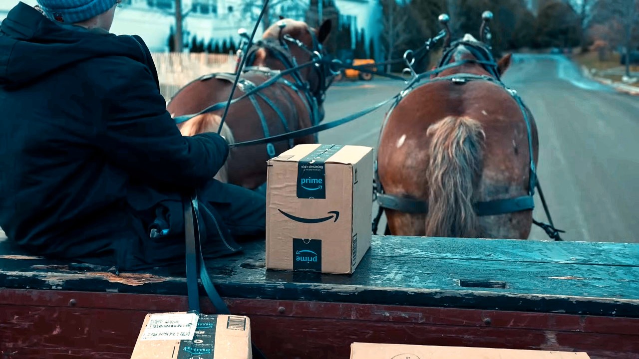 C'è un luogo negli Stati Uniti dove Amazon consegna pacchi a cavallo