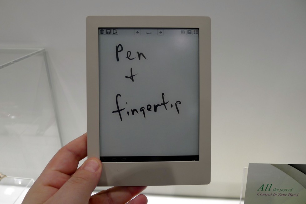 Netronix eReader: 13 e 6.8 pollici Android con digitizer e stylus | Video