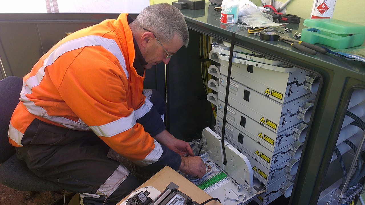 Enel Open Fiber parte da Perugia: rete fino a 1Gbps in download e upload