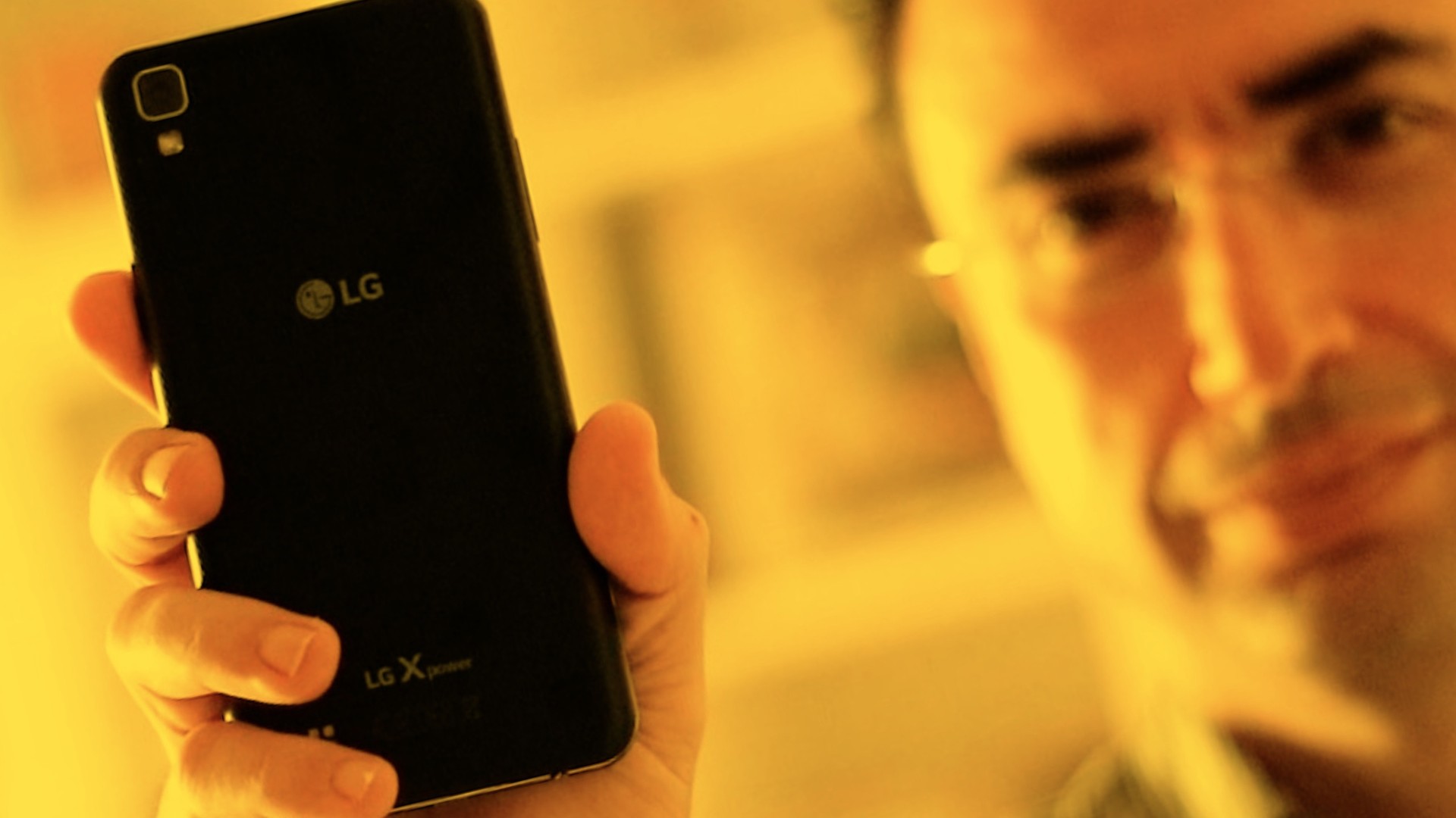 LG X POWER (K220): la nostra recensione