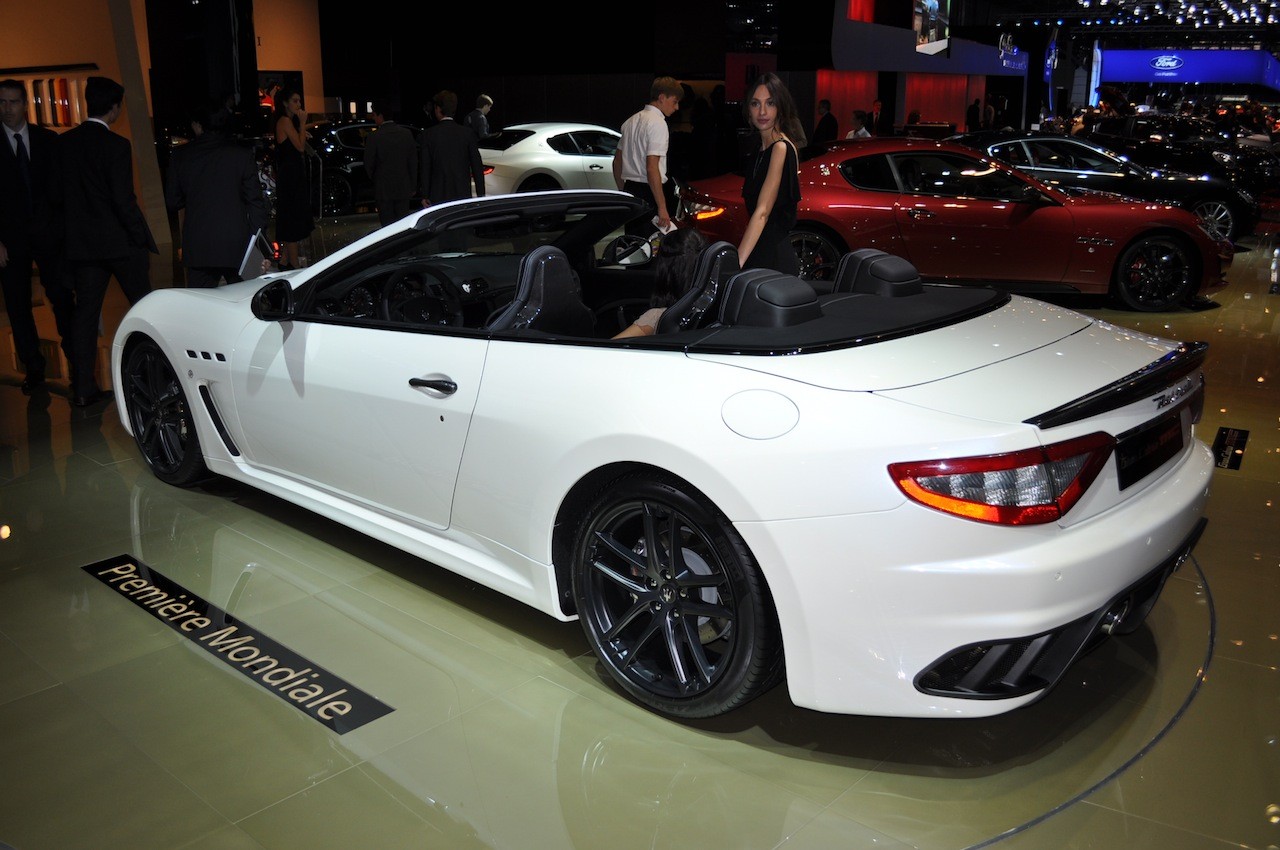 Maserati Gran Cabrio MC: Le foto live da Parigi