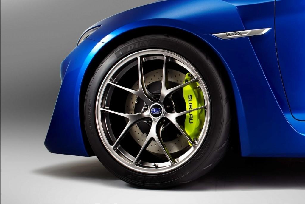Subaru WRX: prime foto del concept