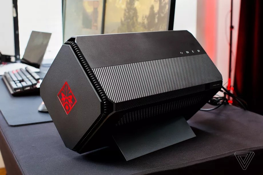 Apple e HP presentano i loro case eGPU, con obiettivi molto diversi