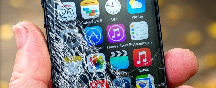 iPhone con schermo rotto? Entro fine anno sarà più semplice ripararlo