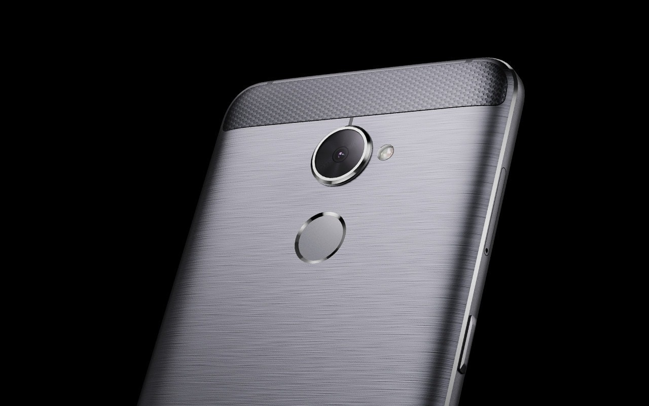 Vodafone Smart V8: 5.5” FHD, Snap 435, 3GB RAM e batteria da 3000 mAh