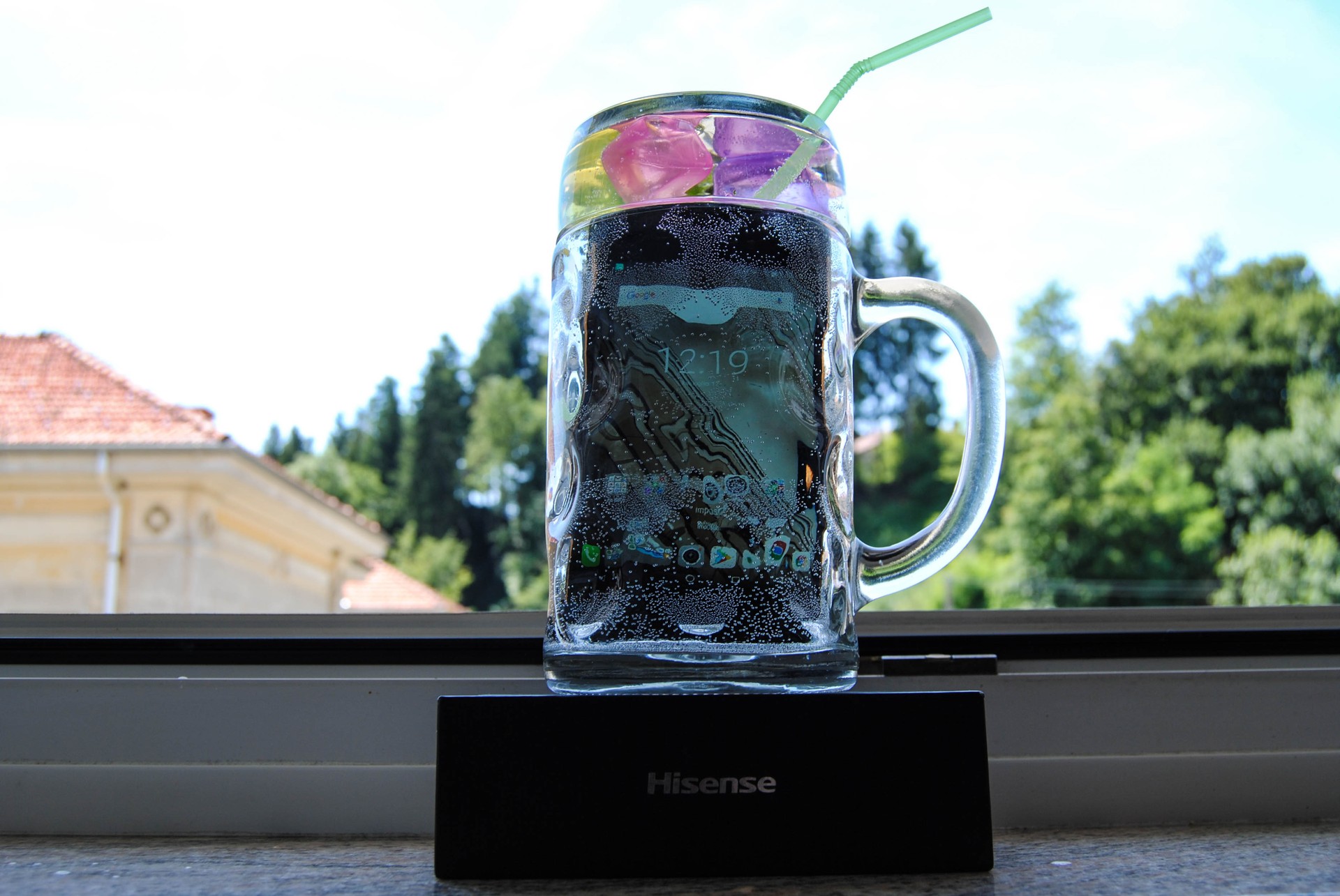 Recensione HiSense Rock C30: super resistente e un po' iPhone dentro