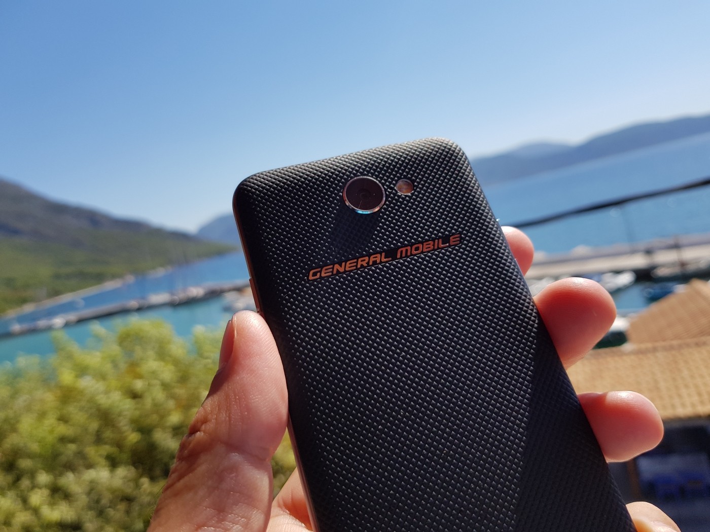 Recensione General Mobile GM 6: ha Android One ma...