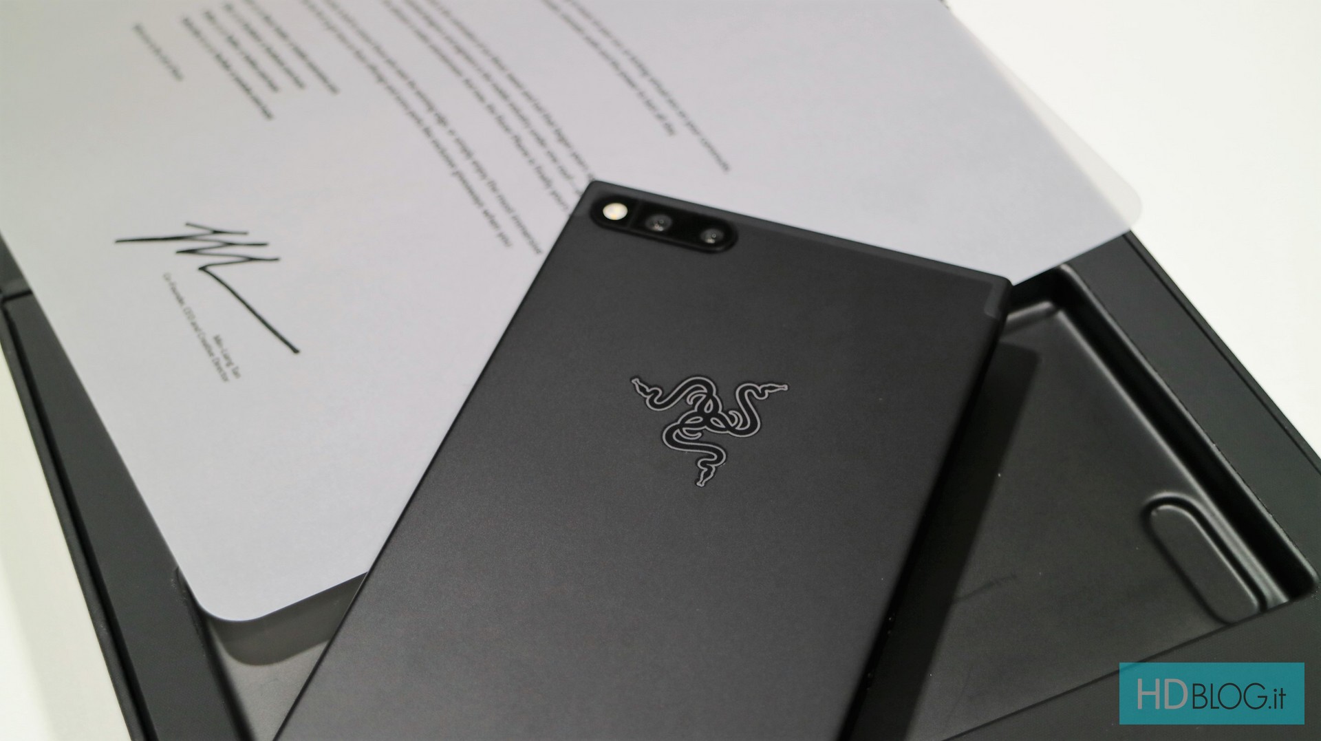 Razer One disponibile dal 17/11, non in Italia. In USA esclusiva ...