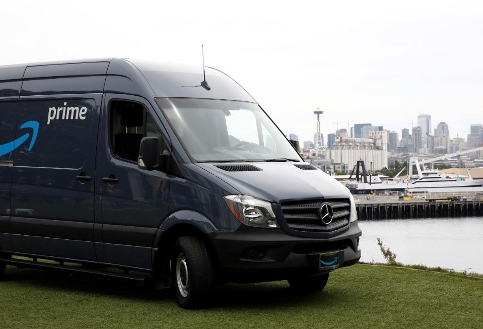 Amazon, furgoni Prime e formazione per incentivare piccole aziende di ...