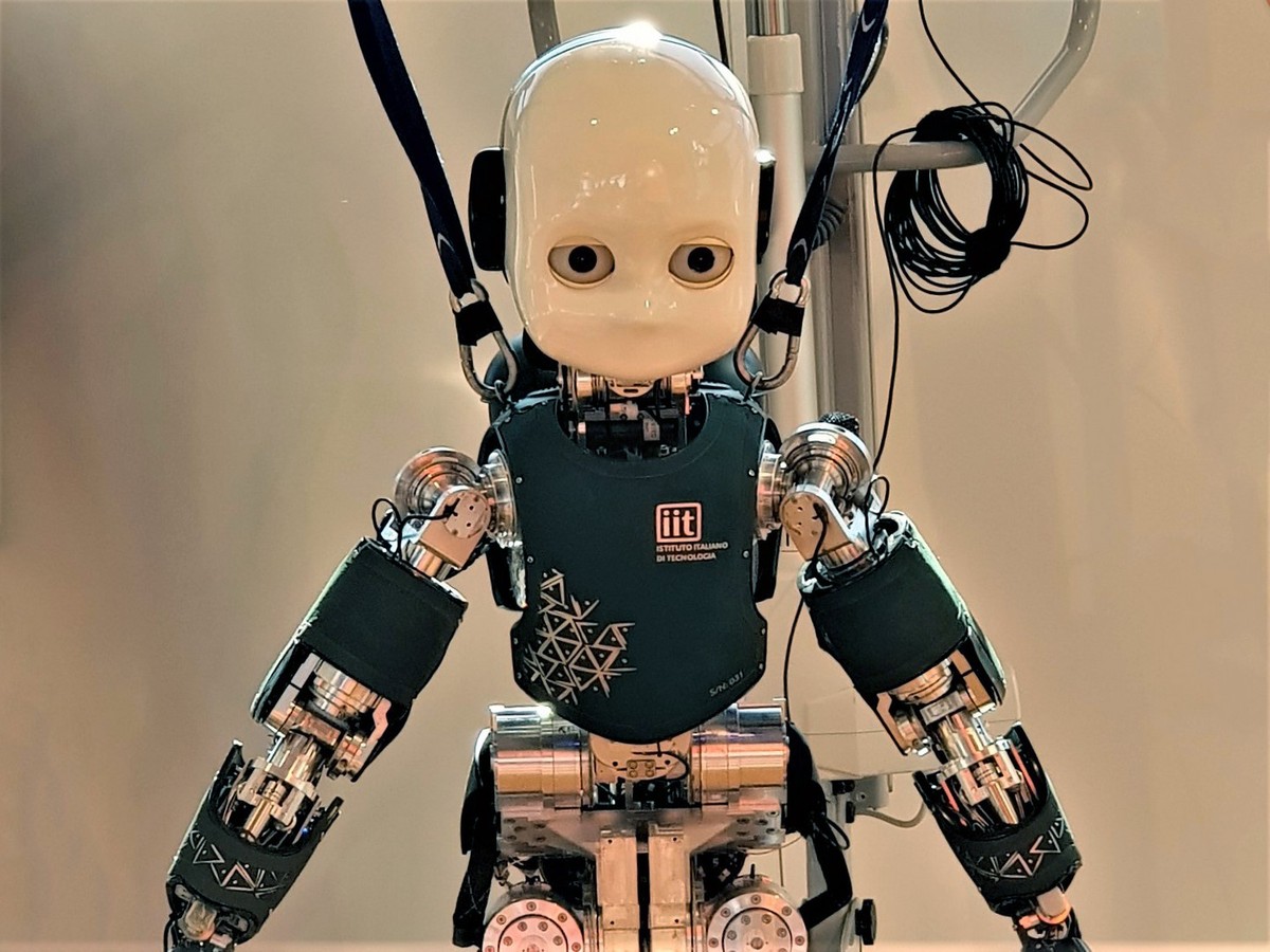A cosa serve il 5G? La prova a Milano tra robot umanoidi e bassisti ...