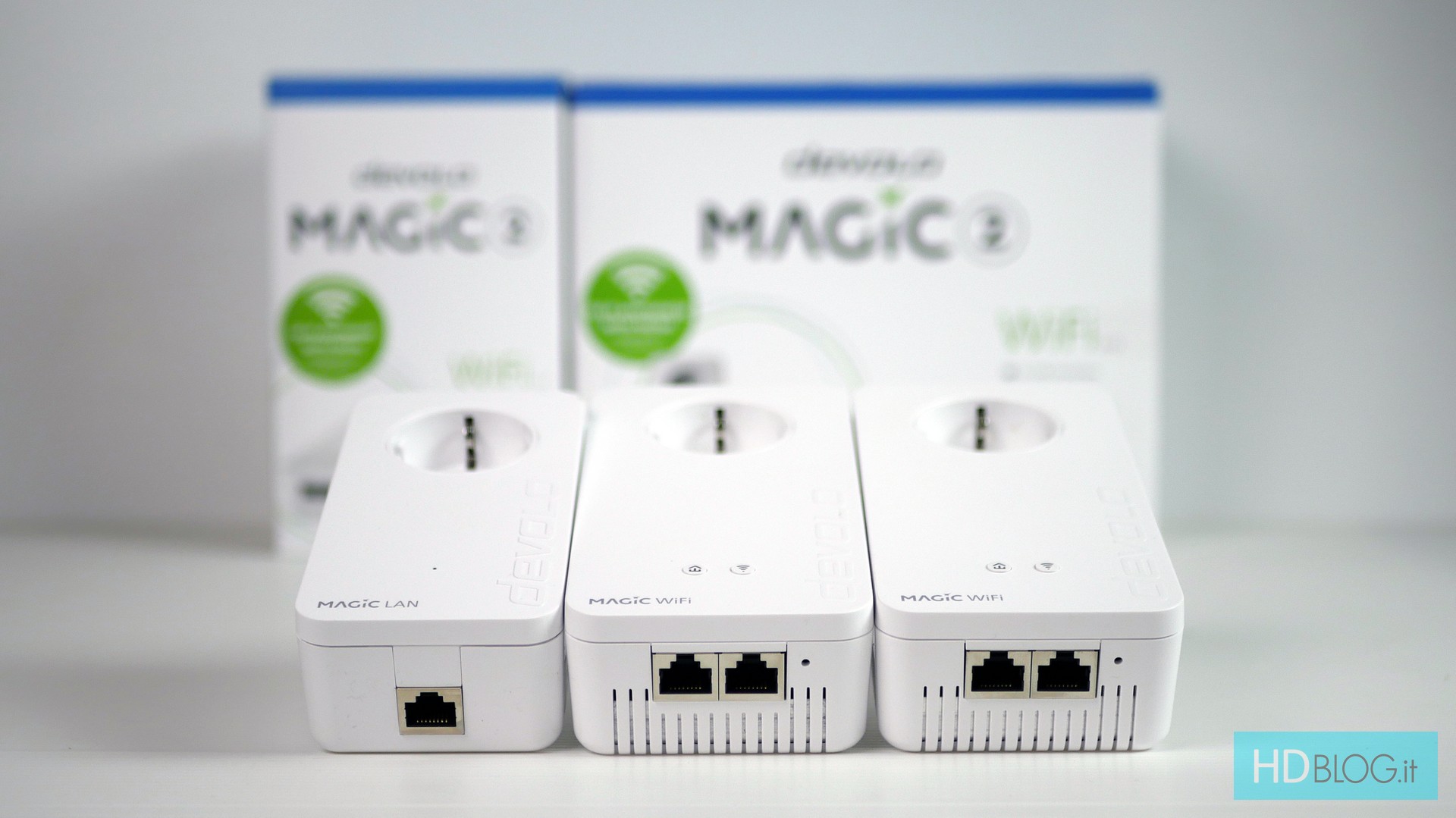 Devolo Magic 2: Powerline a 2400 Mbps e Wi-Fi Mesh | Video