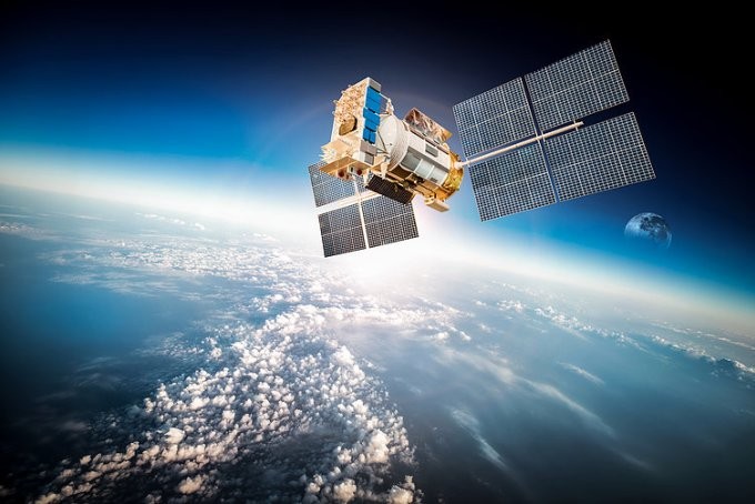 TIM sperimenta tecnologia multicast su rete satellitare: 4K anche in ...