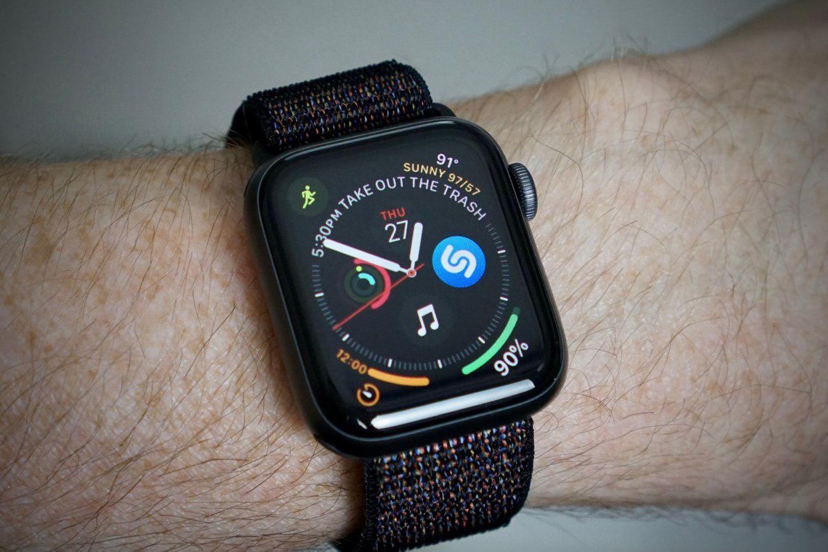 apple-watch-series-4-gps-cellular-in-offerta-amazon-miglior-prezzo